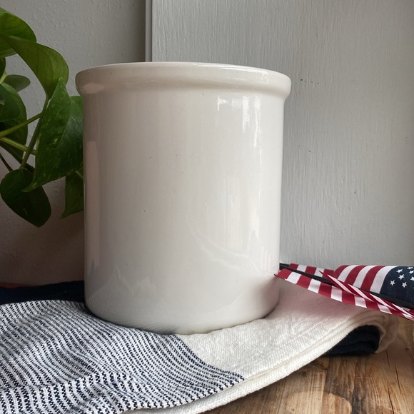 Hall | Kitchen | Vintage Hall Pottery Crock | Poshmark